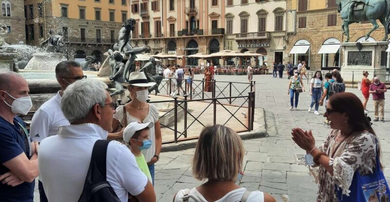 Florence: Dan Brown's Inferno 2-Hour Walking Tour - Key Points