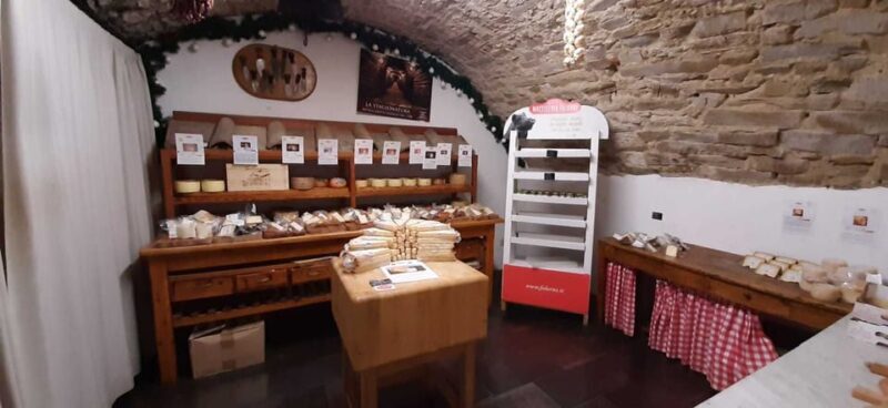 Florence: day trip to Montalcino with 2 Wineries and Lunch - Who Is This Tour Best For?