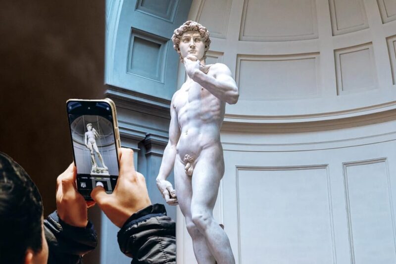 Florence: Exclusive Evening Tour of Michelangelo's David - Key Points