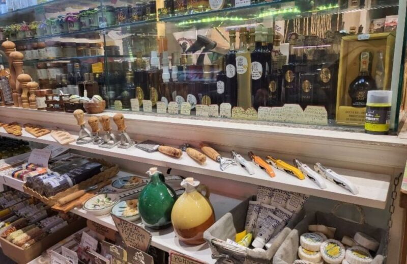 Florence: Food & Souvenir Tour with Tastings and a Coffee - Workshops and Artisan Stories