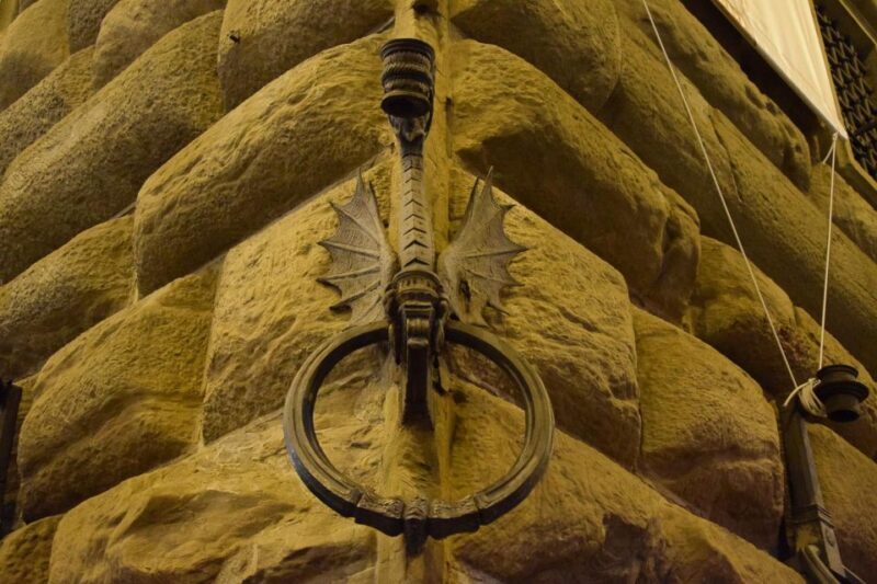 Florence Footsteps: Unveiling the Treasures of the Medicis - Exploring Florence’s Streets and Stories