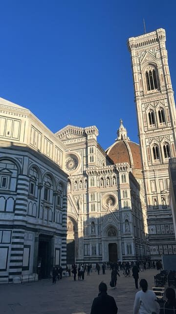 Florence: Guided Bike Tour to Discover the Secrets - Key Points