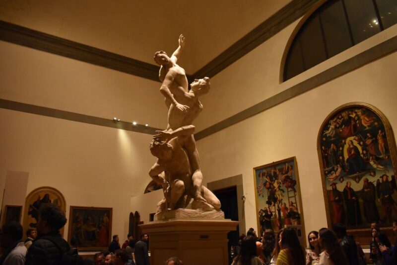 Florence: Guided City Tour with Accademia Gallery - Key Points