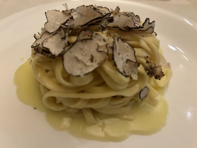 Florence: Guided Food Tour with Fiorentina Steak and Wine - A Taste of Florence Starts with a View and Aperitivo
