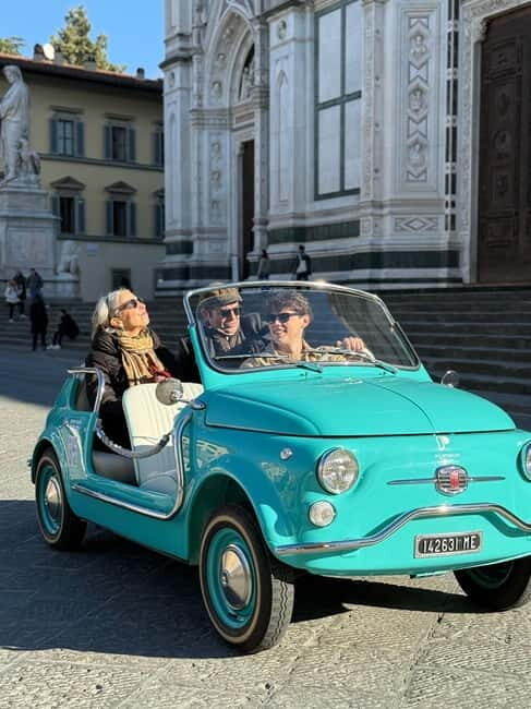 Florence: Guided Vintage Electric Fiat 500 City center Tour - A Closer Look at the Tour Experience