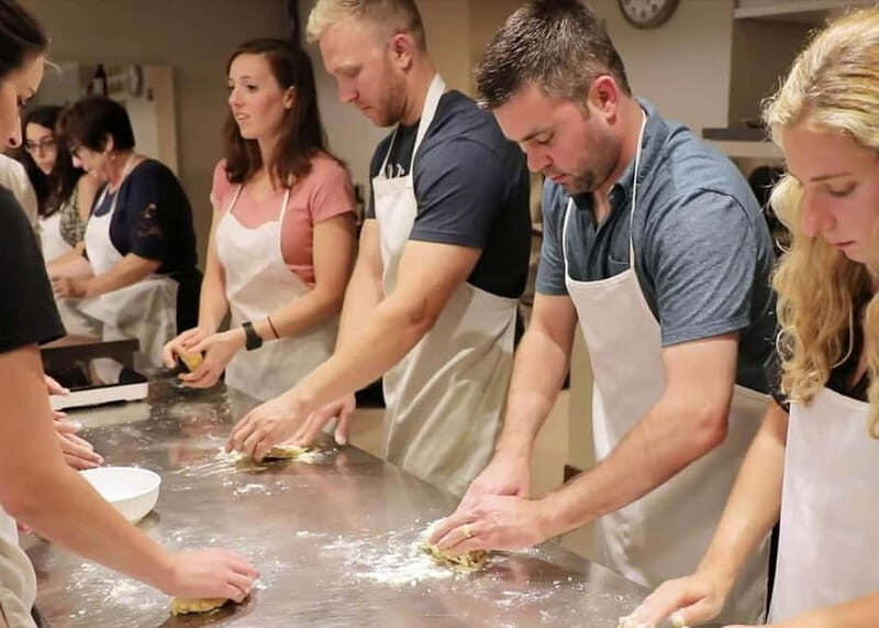 Florence: Handmade Pasta, Sauces, & Italian Dessert Class - A Taste of Florence: What to Expect from the Tour
