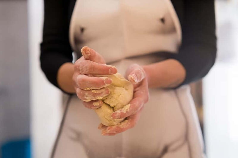 Florence: Handmade Ravioli & Pasta Class with Unlimited Wine - A Detailed Look at the Experience