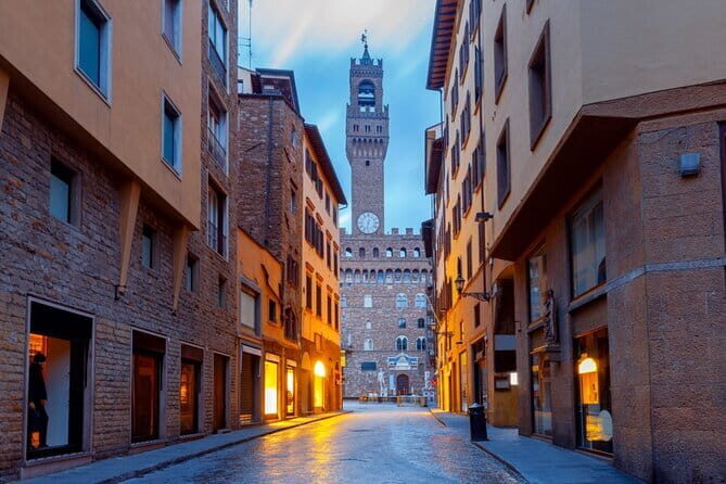 Florence Haunted Secrets: Echoes of the Dead Exploration Game - Key Points