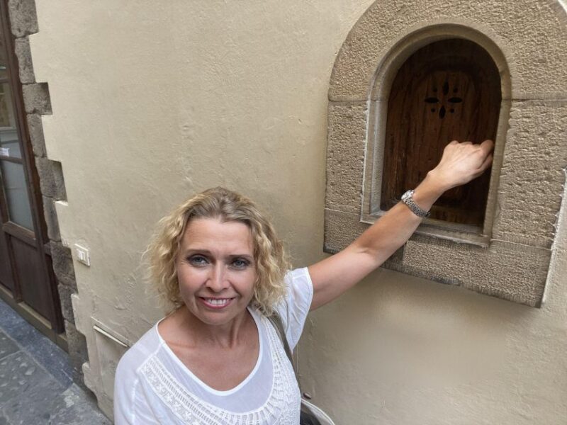 Florence historical centre and legends tour for small groups - FAQs