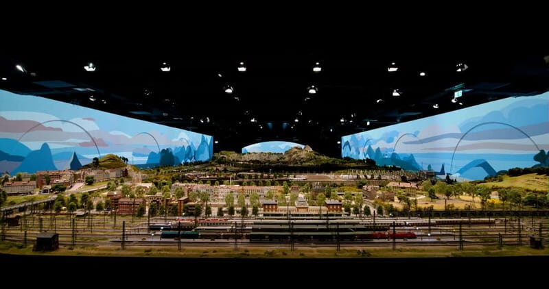 Florence: HZERO Museum Entry Ticket + Audio App Guide - Discovering a Miniature World in Florence