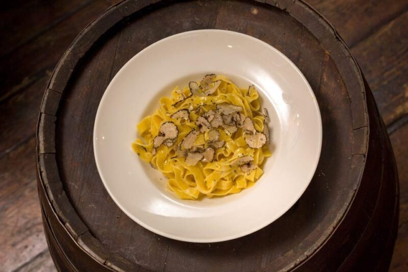 Florence: Italian wine Tasting at "Giannino San Lorenzo" - Who Should Consider This Experience
