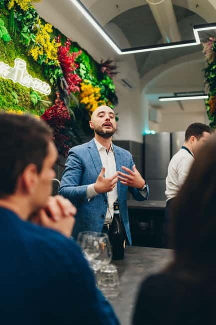 Florence: Italian Wine Tasting With Local Sommelier - Key Points