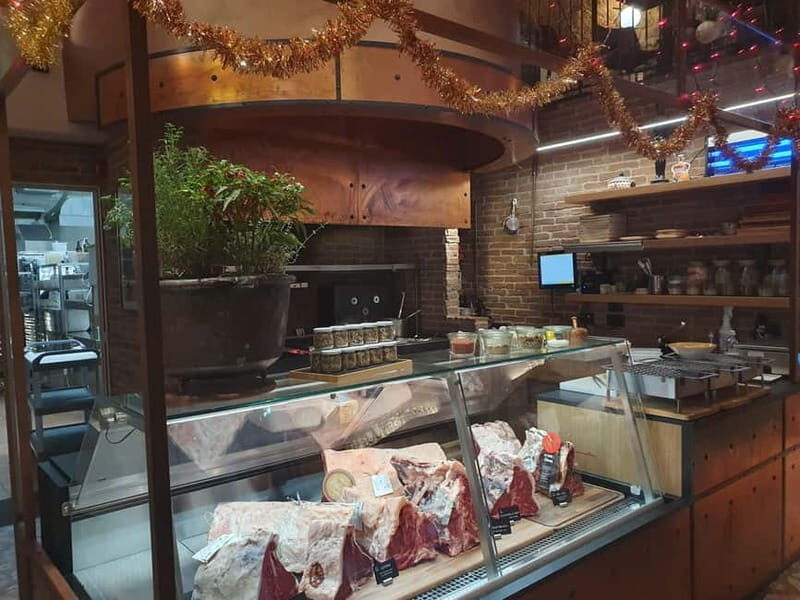 Florence: Live Grill Show & Steak Dinner with Wine - The Sum Up: Who Should Book This Tour?