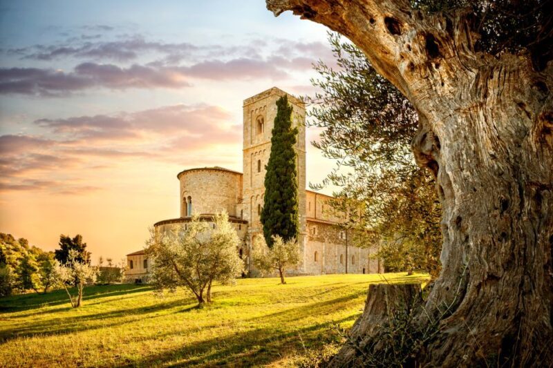 Florence: Monteriggioni & Val d'Orcia Optional Wine Tasting - Pienza: The Cheese Capital