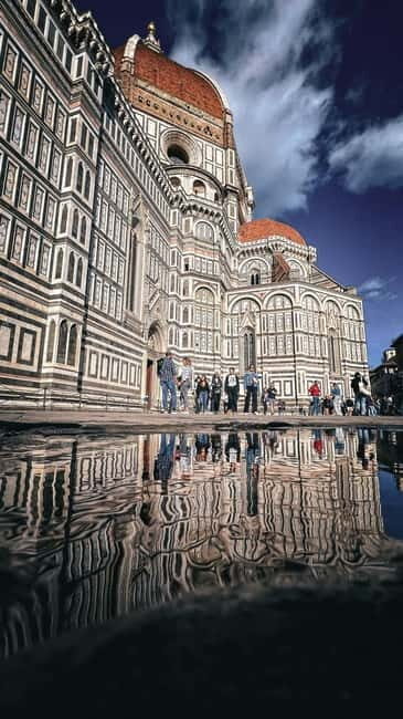 Florence Must-See Squares Walking Tour with Vincenzo - Piazza della Signoria and Palazzo Vecchio