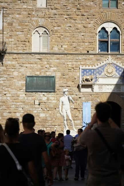 Florence Must-See Squares Walking Tour with Vincenzo - The Charm of Ponte Vecchio