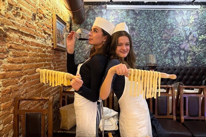 Florence Pasta Cooking Class with Tiramisu and Unlimited Wine - Introduction: A Hands-On Taste of Italy