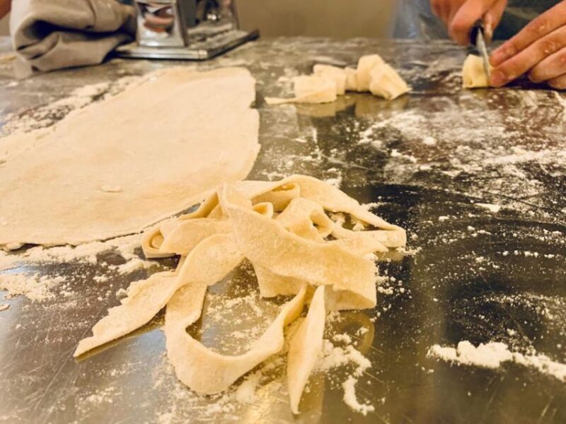 Florence: Pasta & Tiramisu Cooking Class with Unlimited Wine - Authenticity and Quality