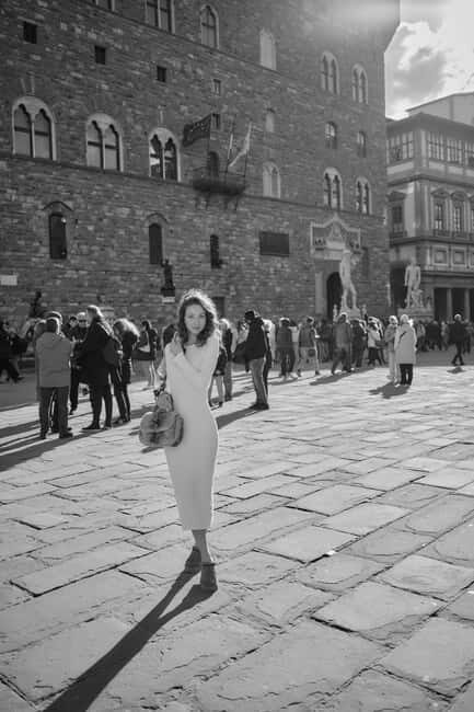 Florence: Personalized Photoshoot with a Local Photographer - Cost and Value