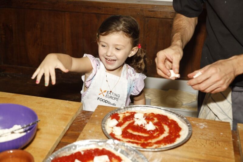 Florence: Pizza and Gelato Cooking Class - Key Points