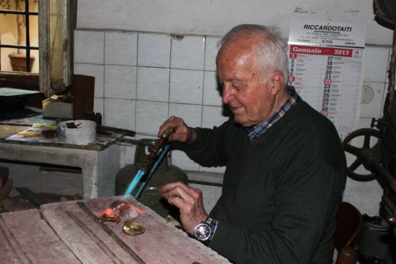 Florence: Tour of Craft Workshops - Key Points: