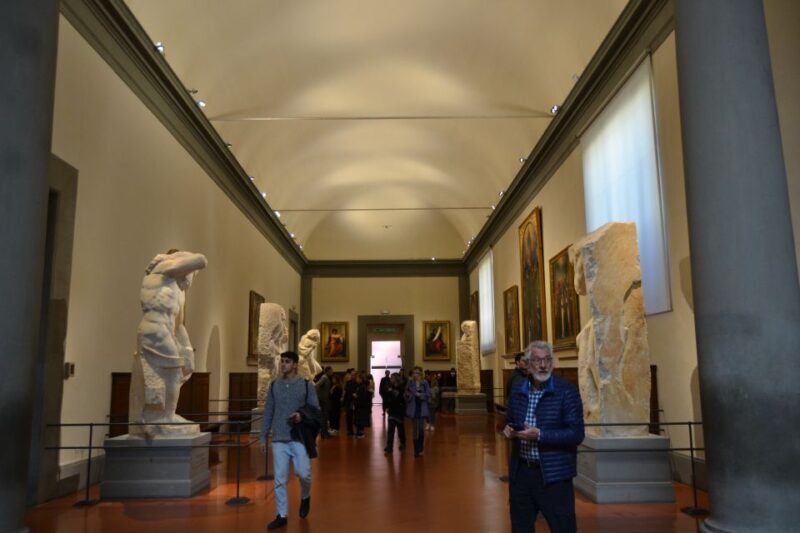 Florence: Tour of Michelangelo's David with Priority Access - FAQs