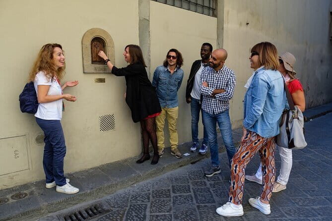 Florence Treasures and Tastes Walking Tour for Small Groups or Private - A Detailed Look at the Tour Itinerary
