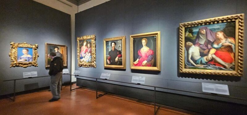 Florence: Uffizi Gallery, Free Museum Day With a Guide - Key Points