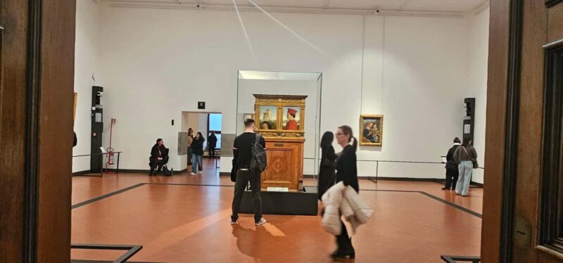Florence: Uffizi Gallery, Free Museum Day With a Guide - What to Expect from the Tour