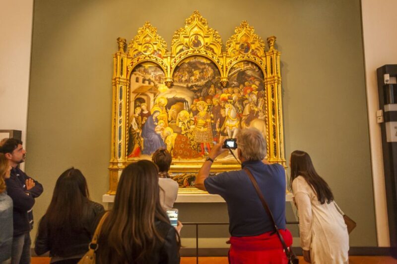 Florence: Uffizi Gallery Tickets with Optional Audio Guide - Group Size and Tour Experience