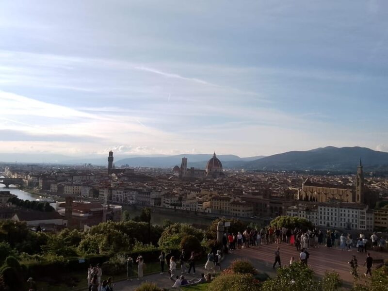 Florence Unveiled: The Rivalry of Leonardo and Michelangelo - In The Sum Up