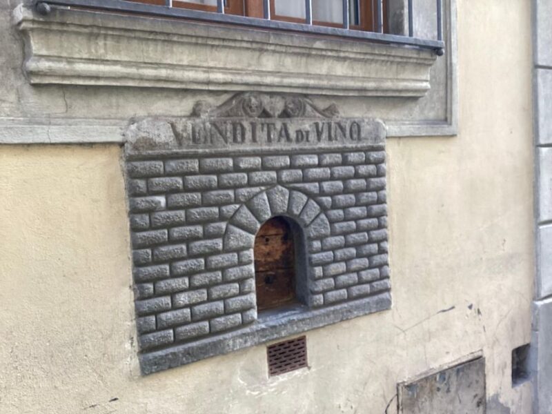Florence: Wine Windows Walk with Wine Tasting and Appetizers - Key Points