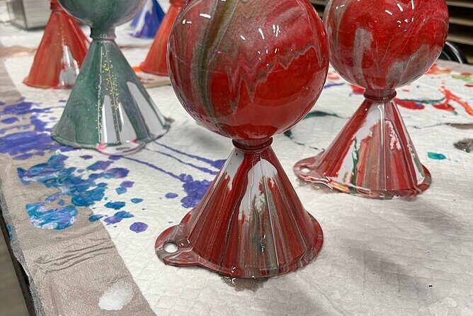 Fluid Art Christmas Ornaments - Who Should Consider This Activity?