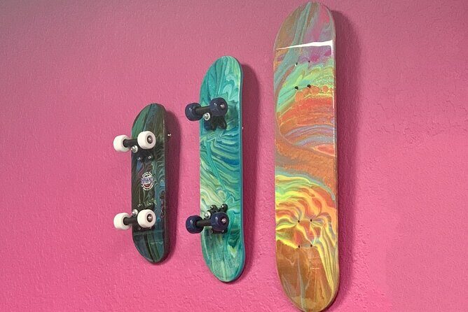 Fluid Art Skateboard Experience - A Closer Look at the Fluid Art Skateboard Experience