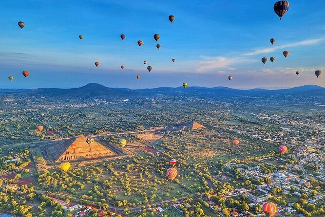 Fly by Teotihuacan Balloon / Private Transportation + Cave Breakfast - Exploring Teotihuacan on Your Own