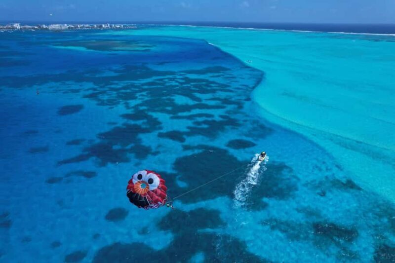 Fly over the 7-Colored Sea Parasail San Andres + Go PRO Camera Included - Setting the Scene: What to Expect from the Tour