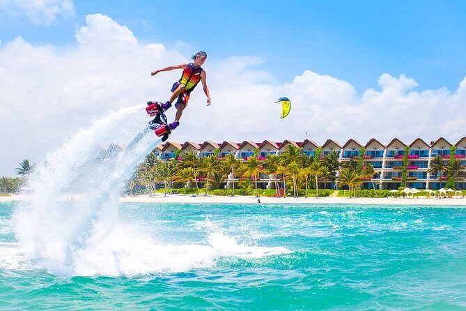 Flyboard in Cancun. Adventure and Adrenaline is waiting for you - Getting Started with the Cancun Flyboard Tour