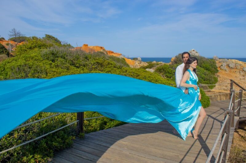Flying Dress Algarve - Couple Experience - Location: Algarve, Portugal