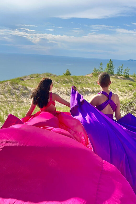 Flying Dress Photo Shoot Traverse City & Surrounding Areas - Key Points