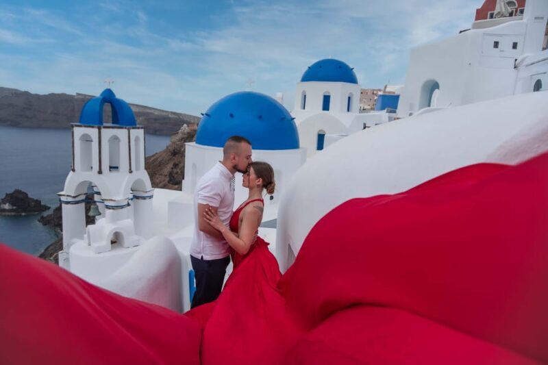 Flying Dress Photography in Oia, Santorini - A Close Look at the Experience