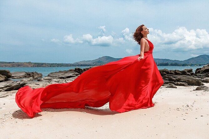Flying Dress Photoshoot in Kauai - An Authentic Look at the Flying Dress Photoshoot in Kauai