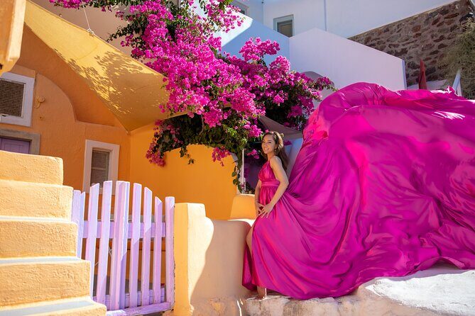 Flying Dress Photoshooting Santorini - Who Will Love This Experience?