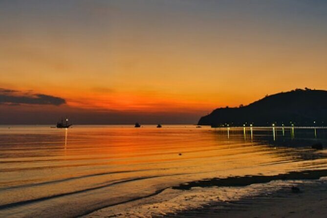Flying Fox Island Sunset Cruise Private Boat Charter Labuan Bajo - Who Should Consider This Tour?