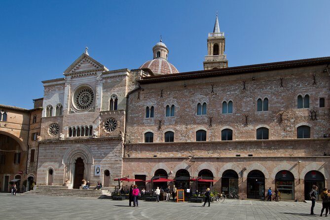 Foligno and the frescoes of Palazzo Trinci, a masterpiece of the Middle Ages  Private Tour - Who Should Consider This Tour?