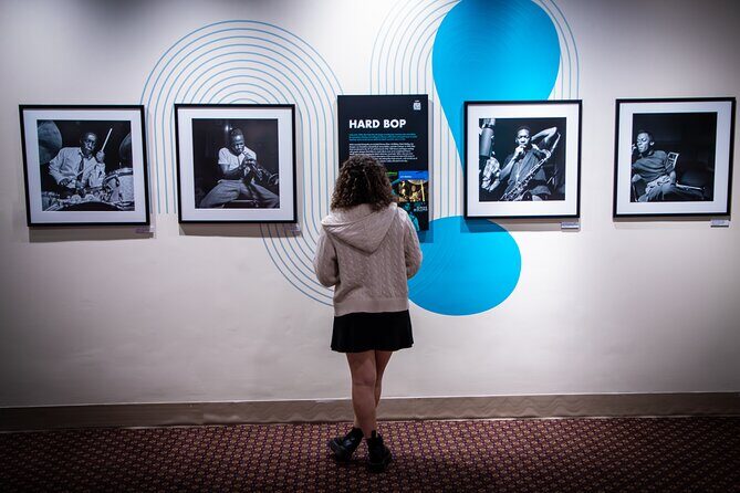 Folk Americana Roots Hall of Fame Exhibit Hours - Key Points