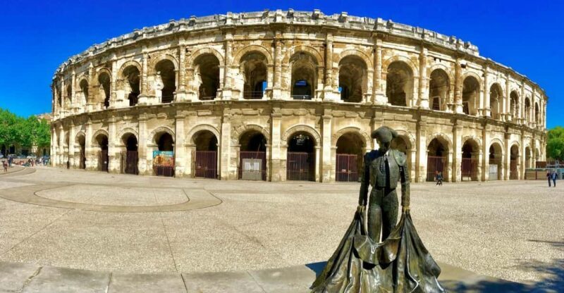 Follow the Roman aqueduct (Nîmes Uzès Pont du Gard) - Uzes: Medieval Charm and the Cradle of the Duchy of France