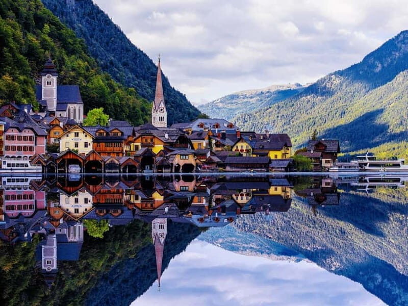 Following Mozarts Footsteps: Hallstatt, Salzburg & the Alps - Key Points