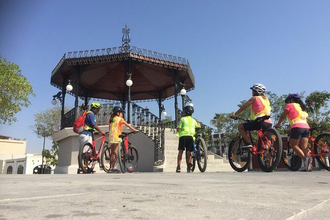 Following the bike lane, discover the main attractions of San José del Cabo - Who Would Enjoy This Tour?