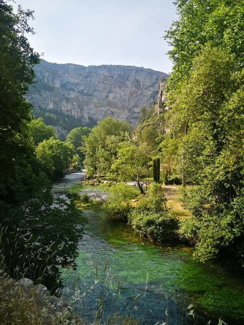 Fontaine-de-Vaucluse: Guided tour, the Mysteries of the Gouffre Open to all - Who Is This Tour Perfect For?