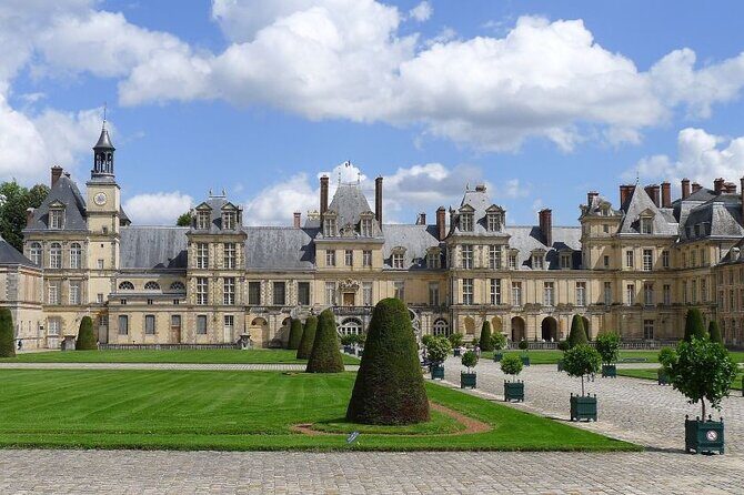 Fontainebleau Palace : Private Guided Tour - Exploring the Fontainebleau Palace Guided Tour